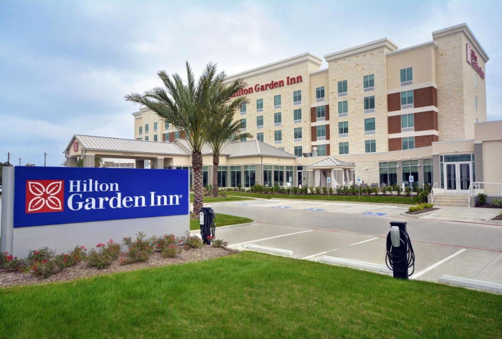 Hilton Garden Inn Houston Hobby Airport - Pearland, TX