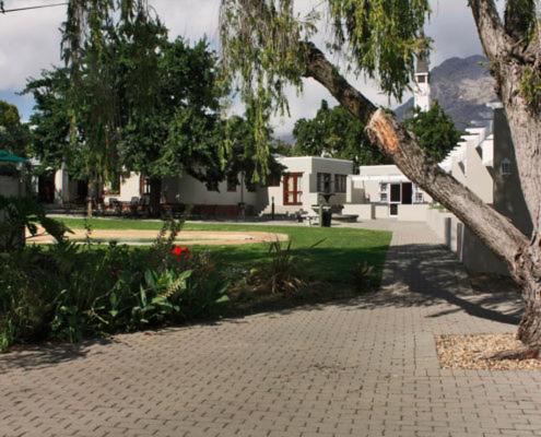 The Village Guesthouse - Wolseley