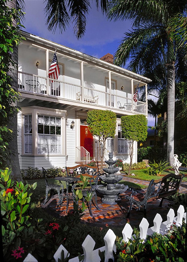 Sabal Palm House Bed And Breakfast - Palm Beach, FL
