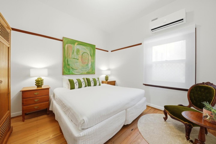 Belle Escapes - Bay Boutique At The Papilio - South Australia