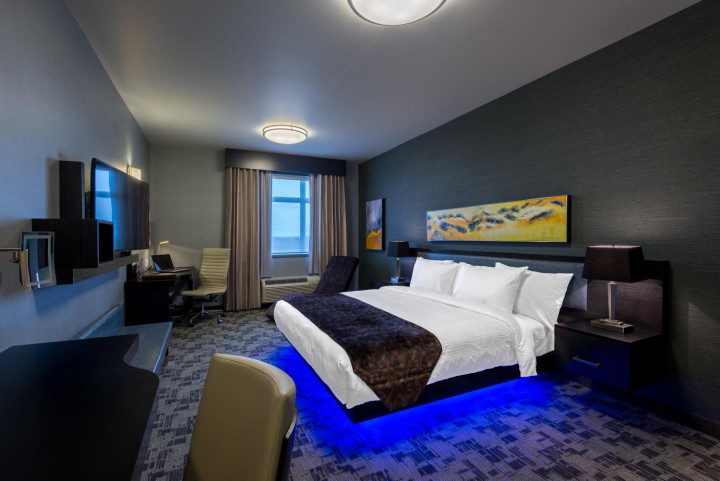 Applause Hotel Calgary Airport By Clique - Calgary