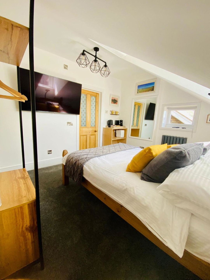 Pierremont En-suite Rooms- 4 Mins Walk To Viking Bay Beach - Broadstairs