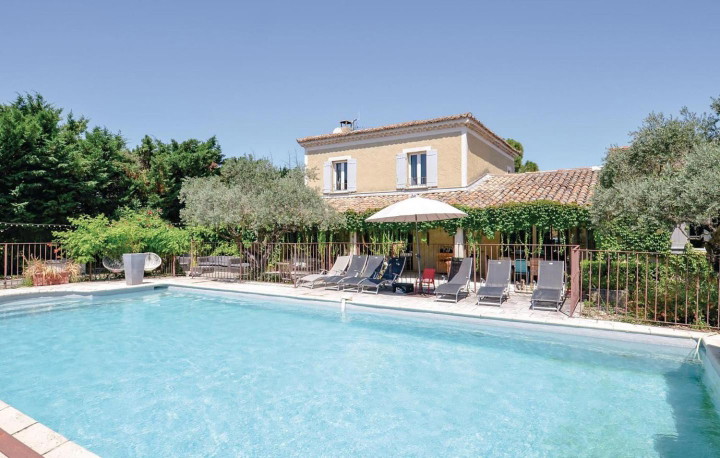 Gorgeous Home In Cavaillon - L'Isle-sur-la-Sorgue