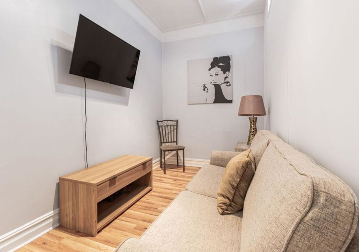 Chelsea 2br Gem! - Woodhaven - Queens NY