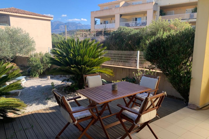 Casa Linda Au Calme Avec Jardin à 900 M Plage Port Et Centre De Calvi - Korsika