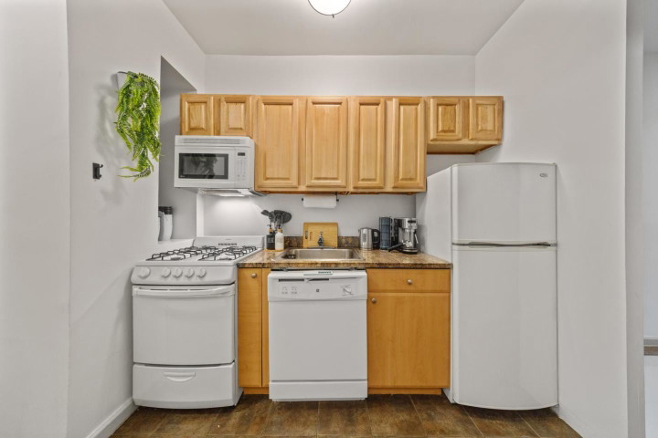 Double Room With Shared Bathroom In Times Square - Jersey City, NJ