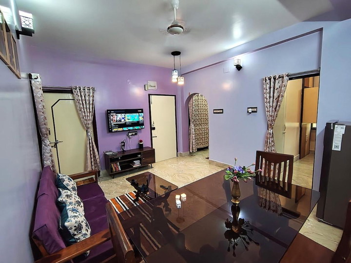 Diamond Suite South Kolkata First Floor Ac 2bhk - Kolkata (Calcutta)
