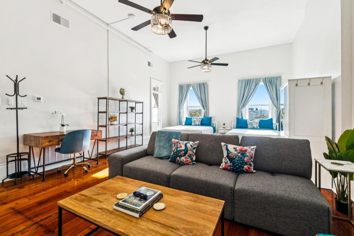 Stylish & Spacious Condos In New Orleans - La Nouvelle-Orléans, LA