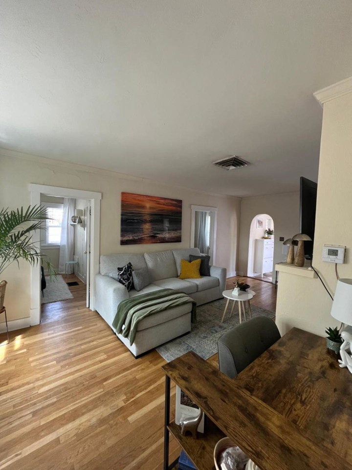 3-bedrooms Residential Home - Albuquerque, NM