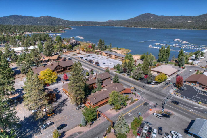 Robinhood Resort - Big Bear Lake, CA