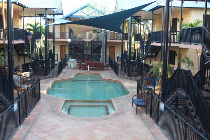 Apartments At Blue Seas Resort - ブルーム