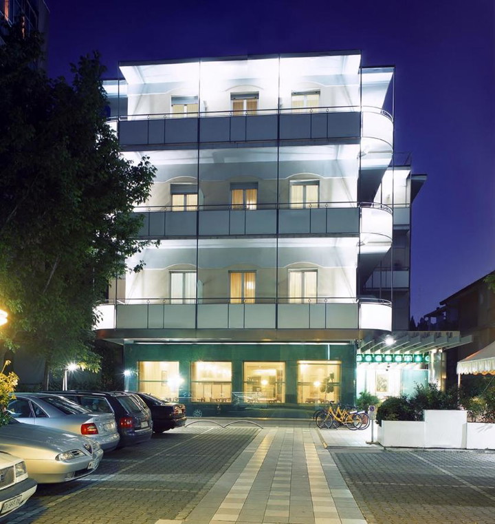 Acasamia Welchome Rimini Hotel By Oasigroup Hotels - Riccione