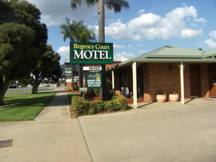 Regency Court Motel - Cobram