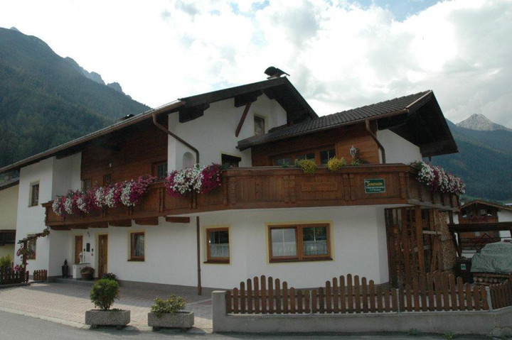 Haus Jenewein Manfred - Neustift im Stubaital
