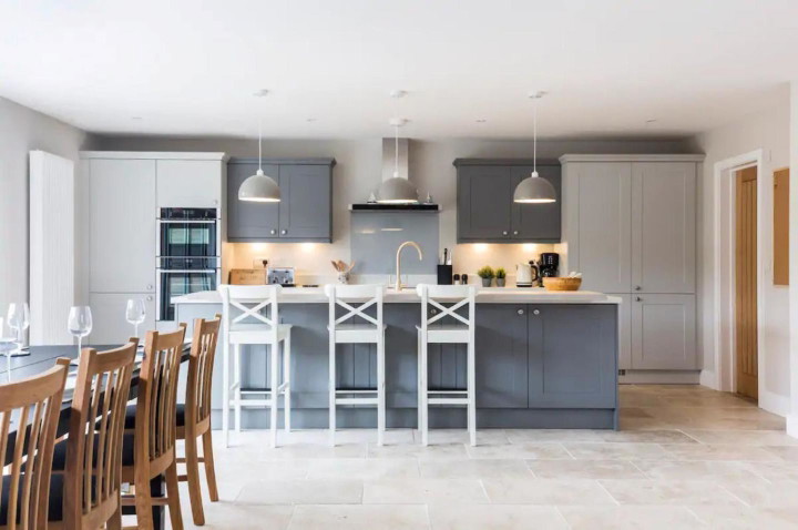 Green Ridge - Detached Seaside Home - West Sussex