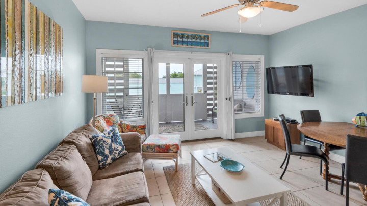 Cassine Station 302 - Seacrest, FL