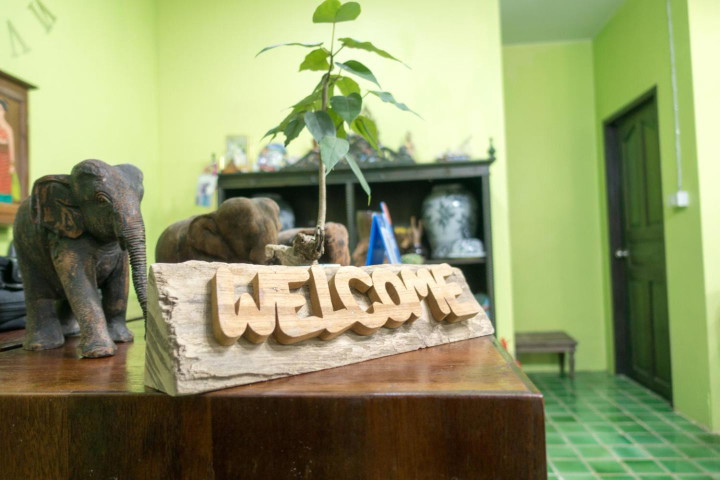 Plus Hostel Ayutthaya - Ayutthaya