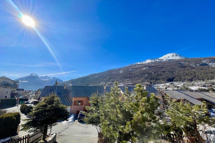 Pretty F4 House With Loggia In Briançon - Arvieux