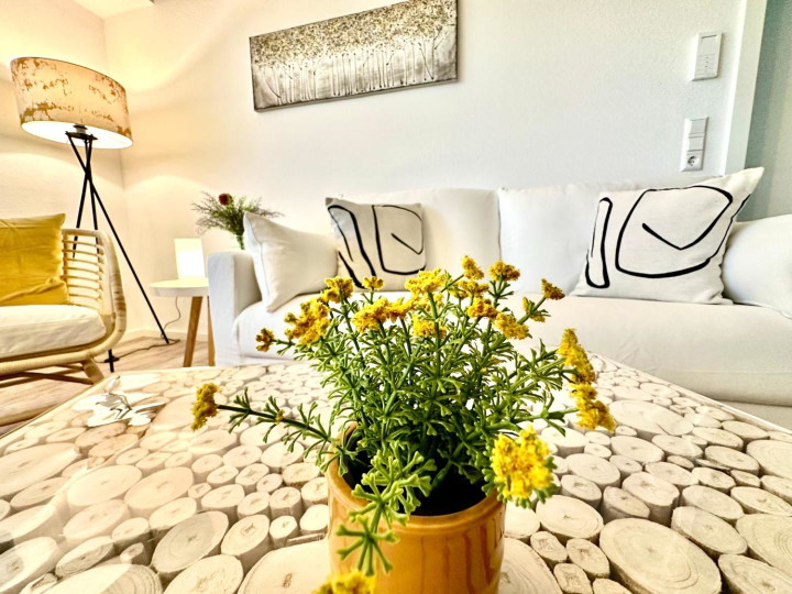 Apartment Auf Zwei Ebenen Mit Aussicht Ins Grüne - Stuttgart