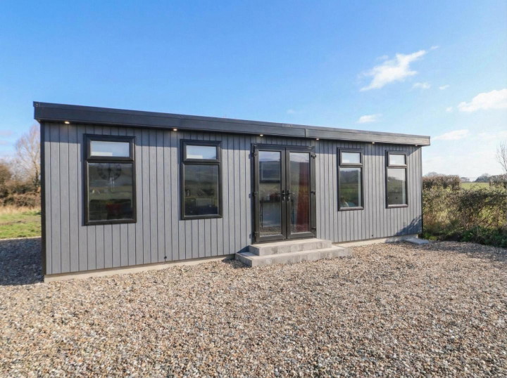 Binevenagh Point Cabin - Limavady