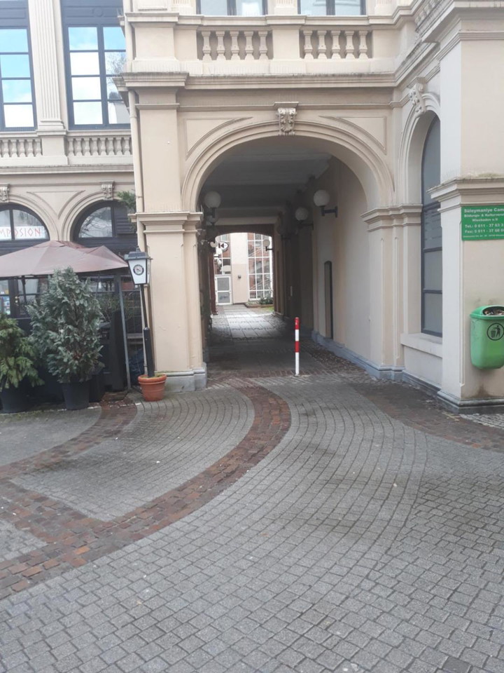 1 Zimmer Wohnung Mit Der Terrasse In Der Innenstadt - Wiesbaden
