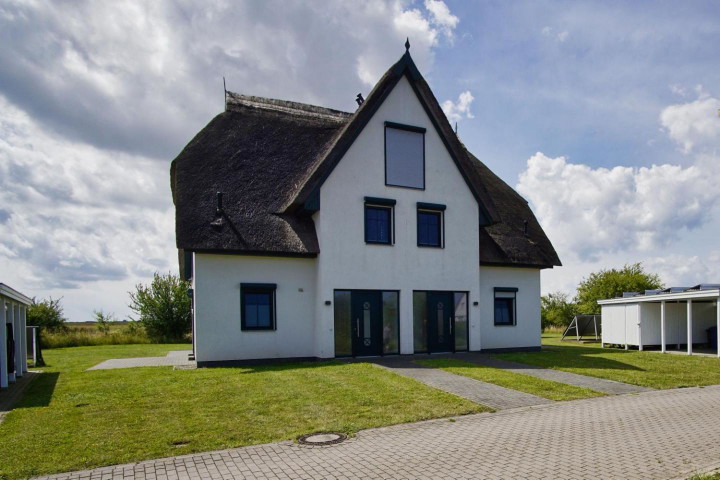 Villa Vogelblick Haushälfte 01 - Hiddensee