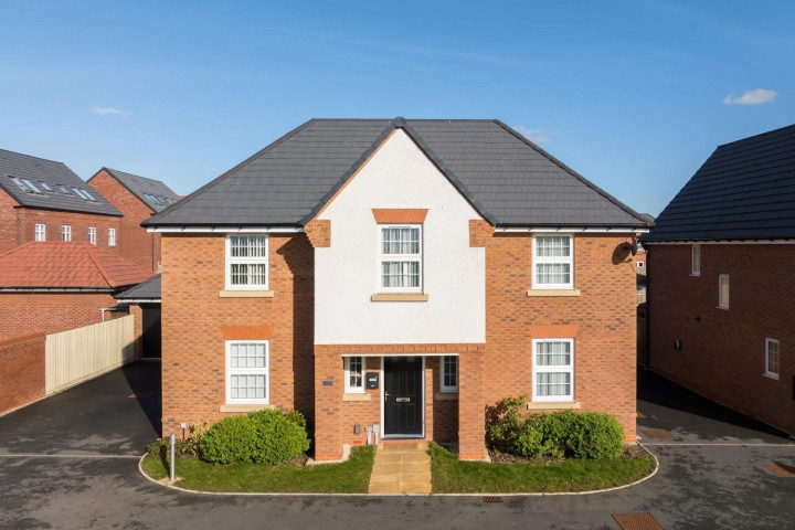 Peaceful Country Views Office & Garden Retreat - Royal Leamington Spa