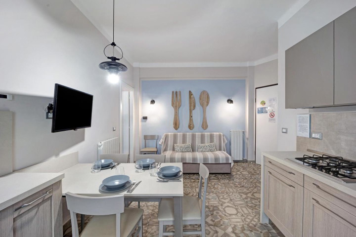 Victoria Apartments Maiolica - Diano Marina