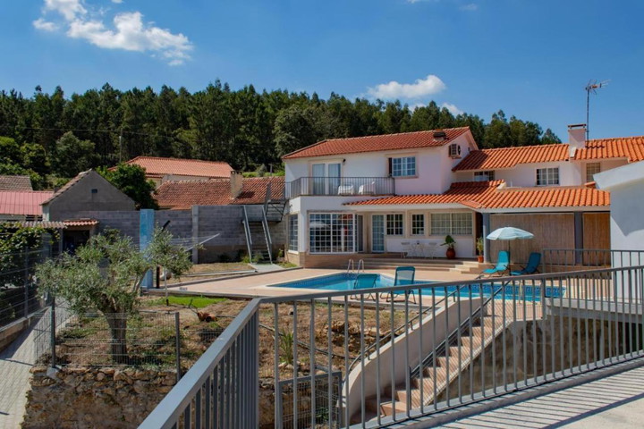 Casa Do Largo - Portugal