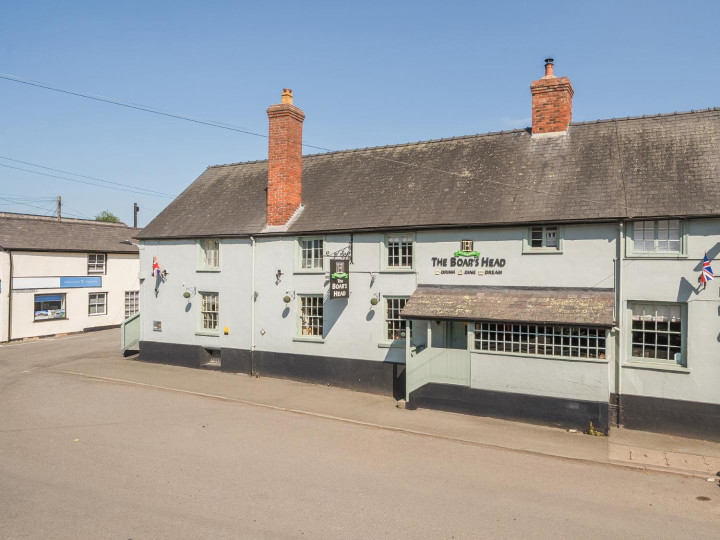 Curly Tail Accommodation - Shropshire