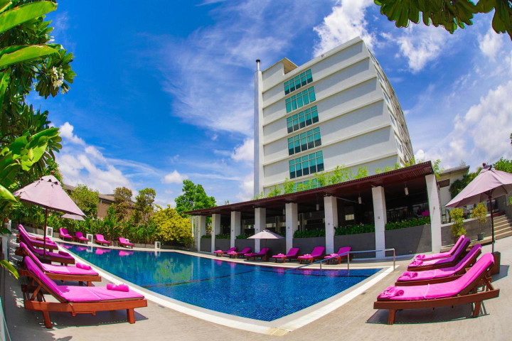 Amaranth Suvarnabhumi Hotel - Free Suvarnabhumi Airport Shuttle - Bangkok