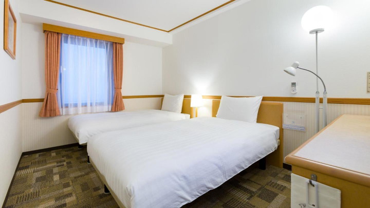 Toyoko Inn Tokushima Eki Bizan Guchi - Tokushima