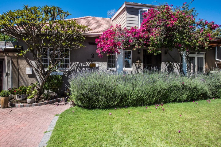 Greenlawns B&b - Cape Town