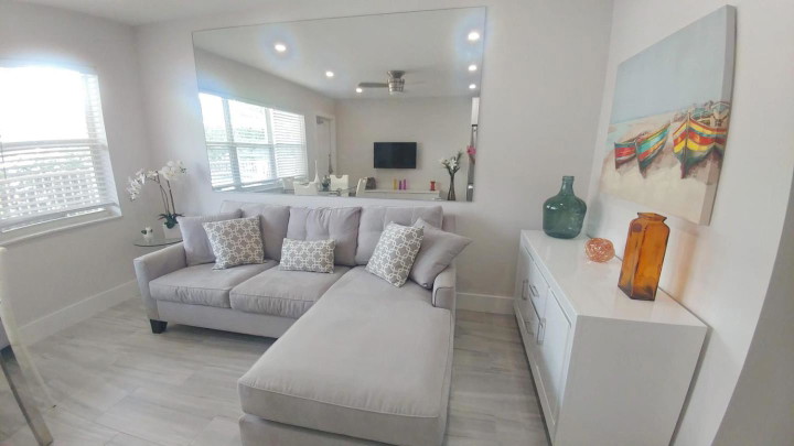 Pompano Beach Hidden Gem - Pompano Beach, FL