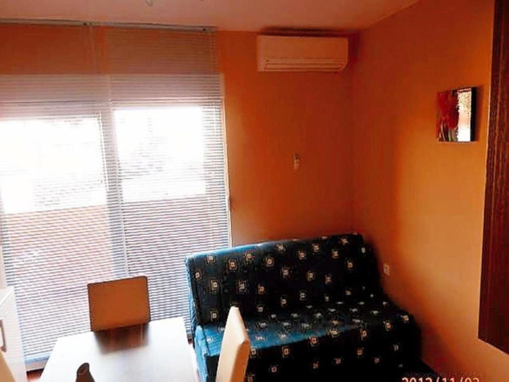 Apartment With Balcony And 1 Room - Jelsa