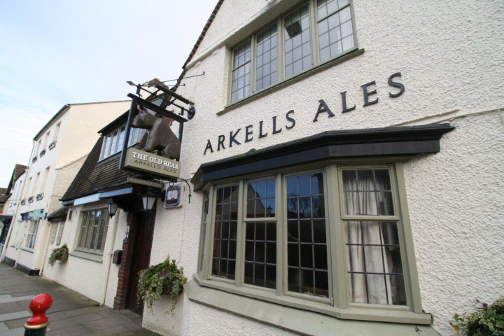 The Old Bear Inn - Swindon