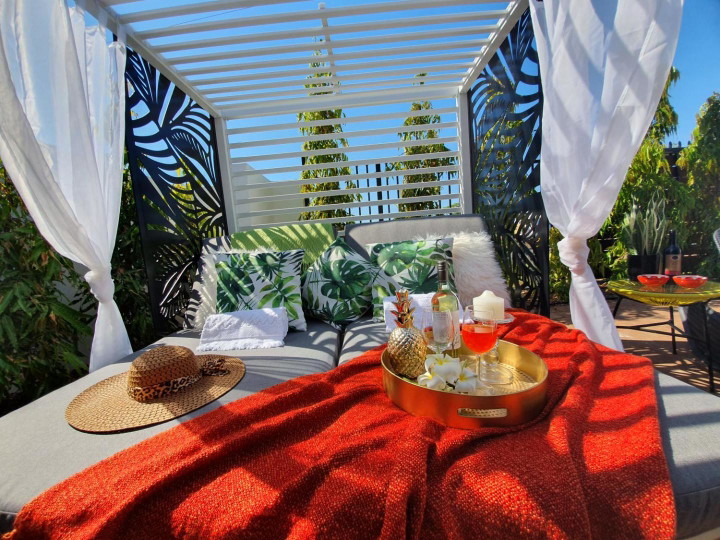 4 Bdr Gardens Escape Inner City Townhouse With Secure Parking And Spa - Darwin