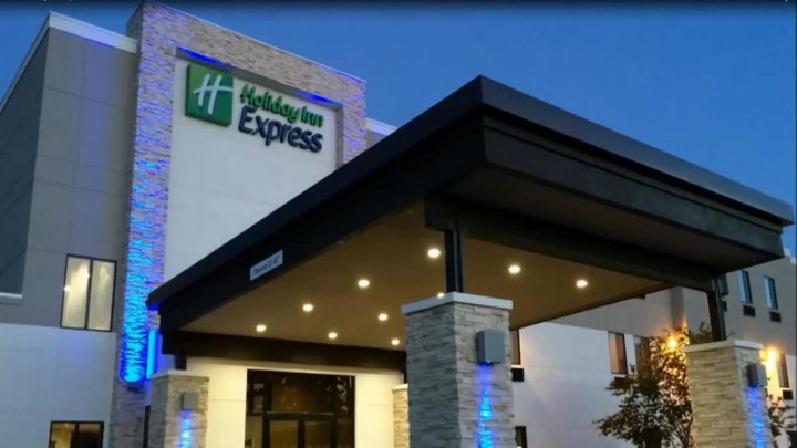 Holiday Inn Express & Suites - Oklahoma City Airport By Ihg - Oklahoma City