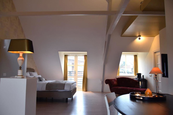 Zzzuite25 - Breda