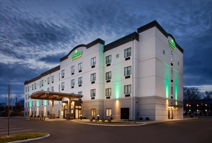 Wingate By Wyndham Hurricane Wv - West Virginia