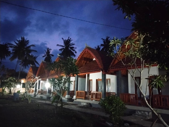 Santhi Laba Bungalow - Bali