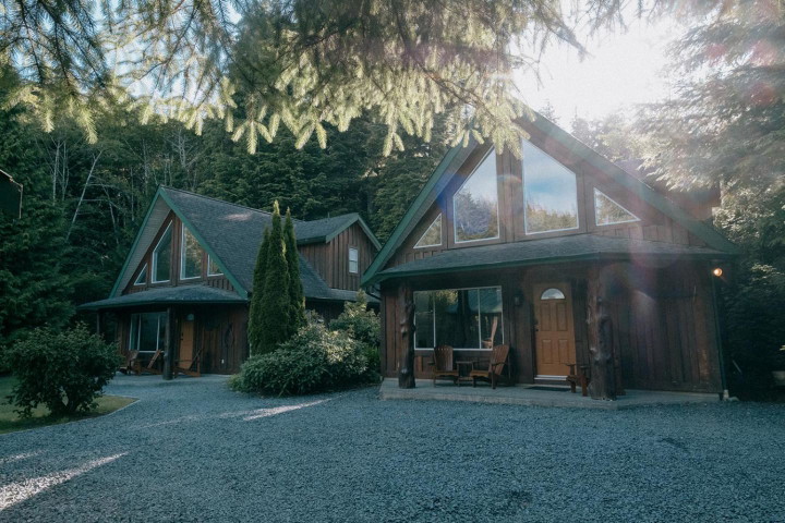 Wild Coast Wilderness Resort - Port Renfrew