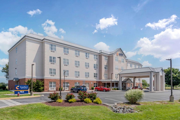 Comfort Inn & Suites Dover Near Speedway - デラウェア州