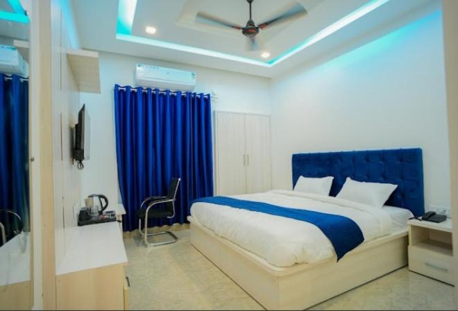 Hotel Hinex - Haldwani
