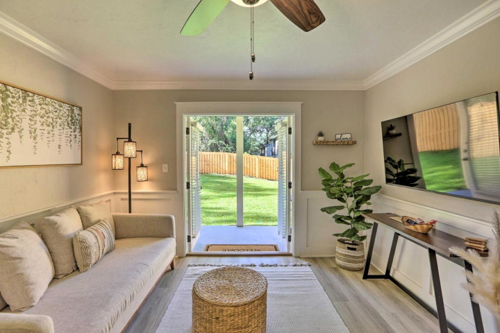 Cozy Tallahassee Apartment W/ Spacious Yard! - Tallahassee, FL