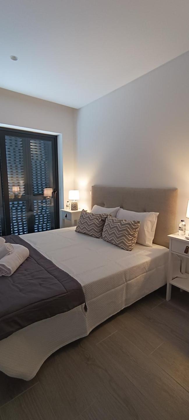 Skynest 59 Faro Airport Guest House - Faro