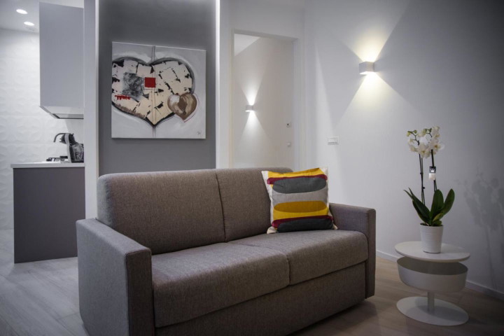 Divina Guesthouse - Salerno