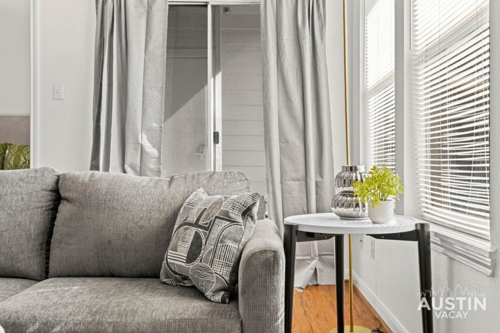 Pet Friendly 1br 1ba North Austin Retreat W Pool And Trails By Austin Vacay - Austin