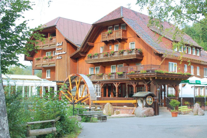 Landhotel Untere Kapfenhardter Mühle - Bad Liebenzell