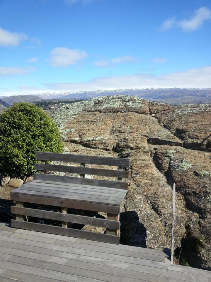 Lookout Studio - South Island